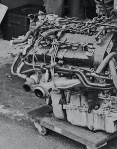 Complete engine rebuilding - Stage 1 Automotive